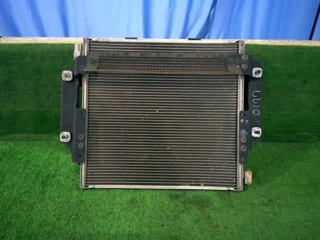 [Used]Condenser ISUZU 2016 TPG-NKR85AN 8980418840 - BE FORWARD Auto Parts