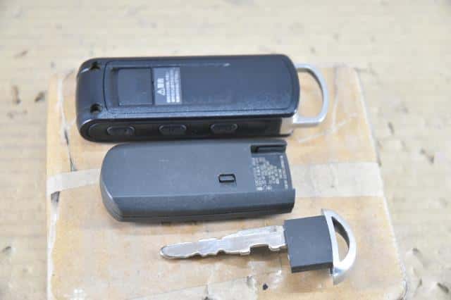 [Used]Keyless Entry Remote Control Key MAZDA Demio 2015 LDA-DJ5AS - BE ...