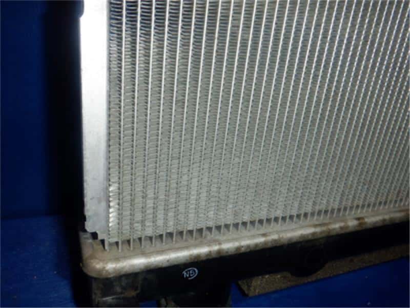 [Used]Radiator TOYOTA Noah 2004 TA-AZR65G - BE FORWARD Auto Parts