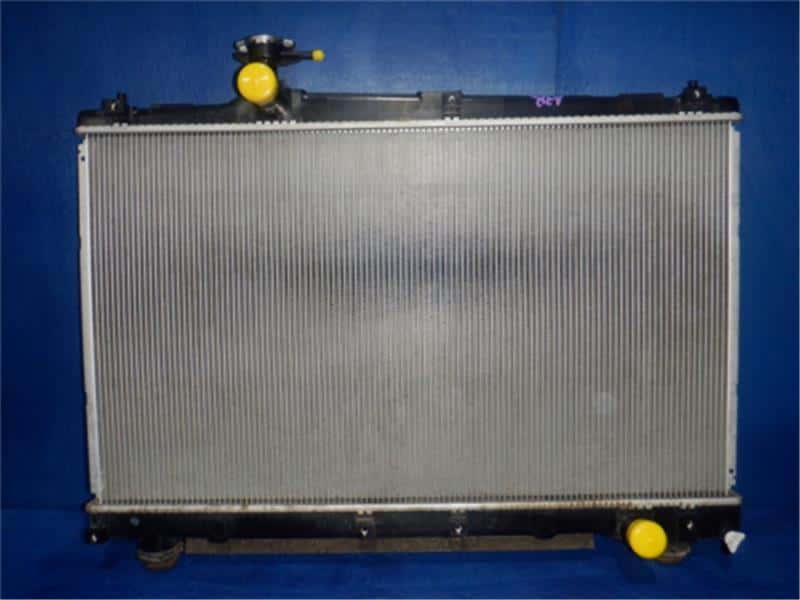 [Used]Radiator TOYOTA Noah 2004 TA-AZR65G - BE FORWARD Auto Parts