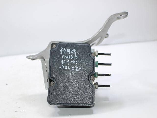 [Used]ABS Control Module GM Daewoo CHEVROLET Malibu 2018 544764491 - BE ...