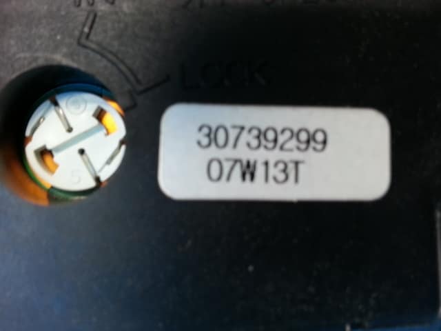 [Used]Dashboard VOLVO S40 2010 30739299 - BE FORWARD Auto Parts