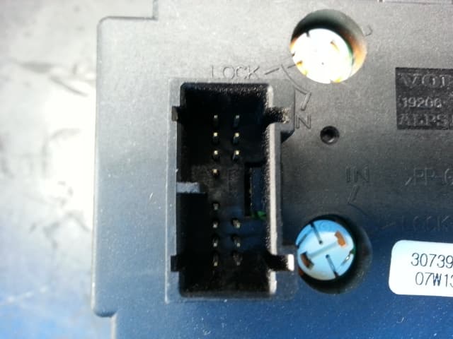 [Used]Dashboard VOLVO S40 2010 30739299 - BE FORWARD Auto Parts