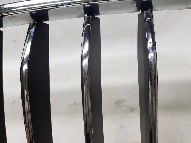 [Used]Radiator Grille BMW 5 Series 2017 51137473699 - BE FORWARD Auto Parts