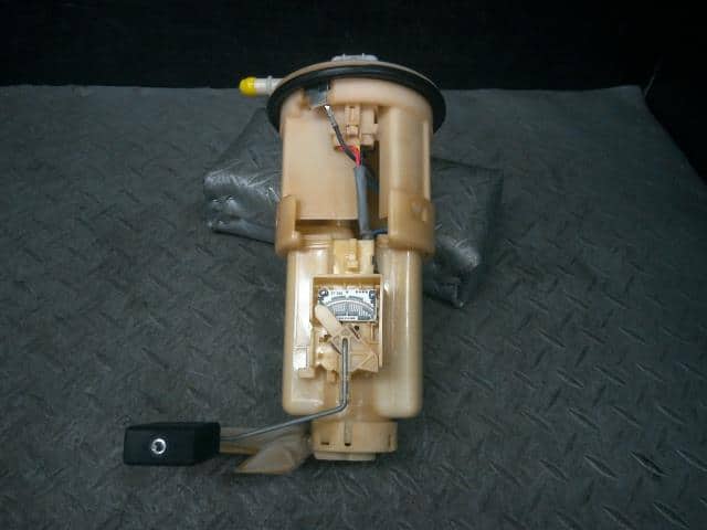 [Used]Fuel Pump TOYOTA Celica 2001 TA-ZZT231 2322115030 - BE FORWARD ...