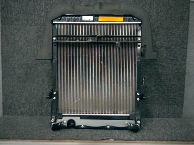 [Used]Radiator ISUZU 2015 TPG-NLR85AR 8982482011 - BE FORWARD Auto Parts