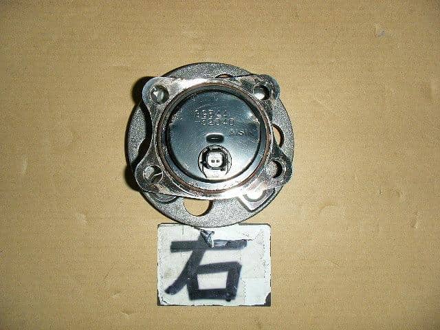 [Used]Rear Wheel Hub TOYOTA Vitz 2009 DBA-KSP90 8954452040 - BE FORWARD ...
