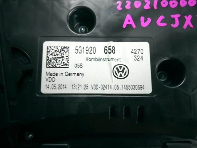 [Used]Speedometer VOLKSWAGEN Golf R 2014 ABA-AUCJXF 5G1920658 - BE ...