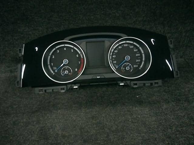 [Used]Speedometer VOLKSWAGEN Golf R 2014 ABA-AUCJXF 5G1920658 - BE ...