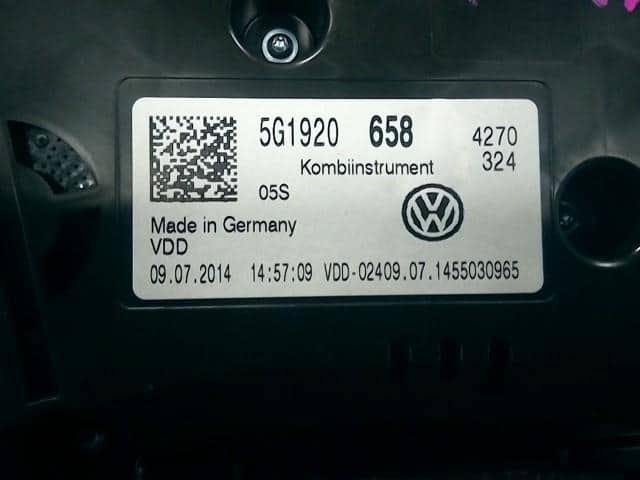 [Used]Speedometer VOLKSWAGEN Golf R 2014 ABA-AUCJXF 5G1920658 - BE ...