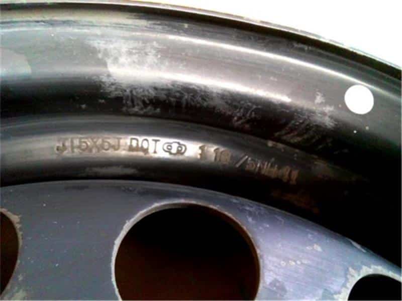 [Used]Wheel TOYOTA Aqua 2013 DAA-NHP10 4261152770 - BE FORWARD Auto Parts