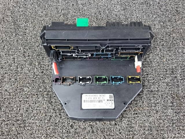 [Used]Fuse Box MERCEDES-BENZ 2009 2049009701 - BE FORWARD Auto Parts