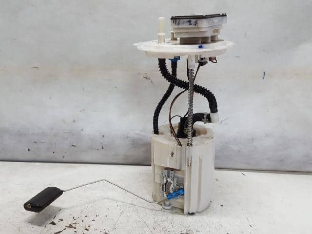 [Used]Fuel Pump KIA Sportage 2016 31120D3900 - BE FORWARD Auto Parts