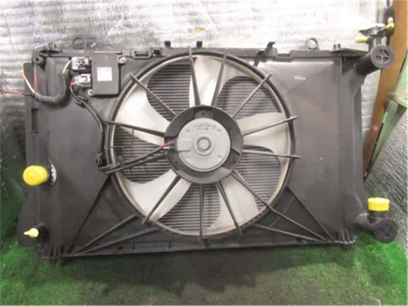 [Used]Radiator TOYOTA Corolla Fielder 2010 DBA-NZE141G 1641021180 - BE ...