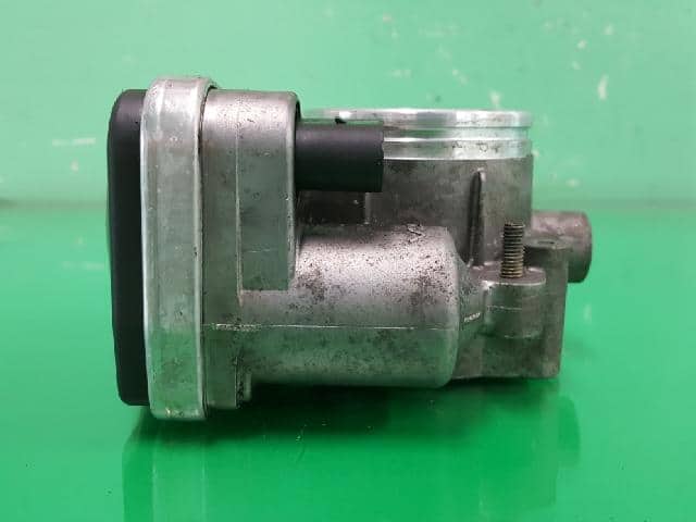 [Used]Throttle Body BMW 5 Series 2001 13547502444 - BE FORWARD Auto Parts