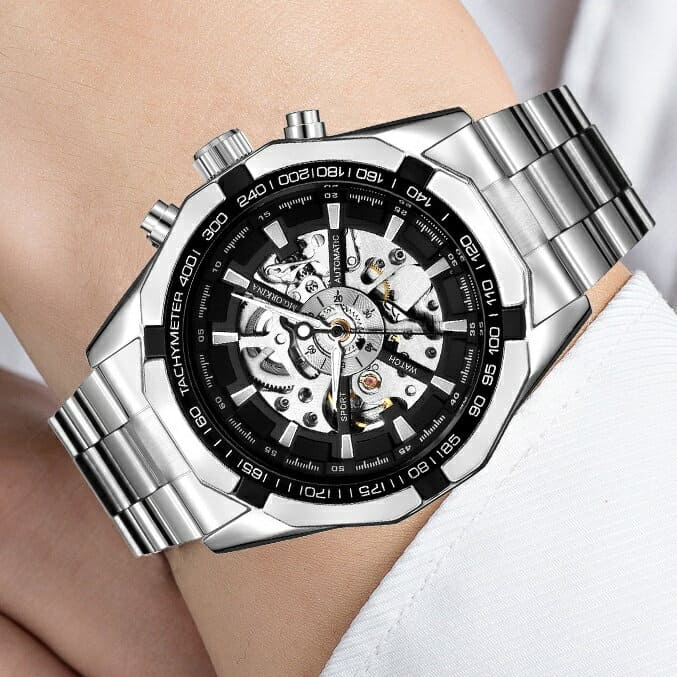 [New]It is a trainer outing gentleman Black Silver color gold-collar in ...