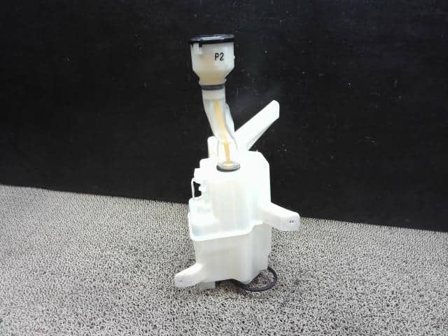 [Used]Windshield Washer Tank TOYOTA Prius 2009 DAA-ZVW30 8531547140 ...