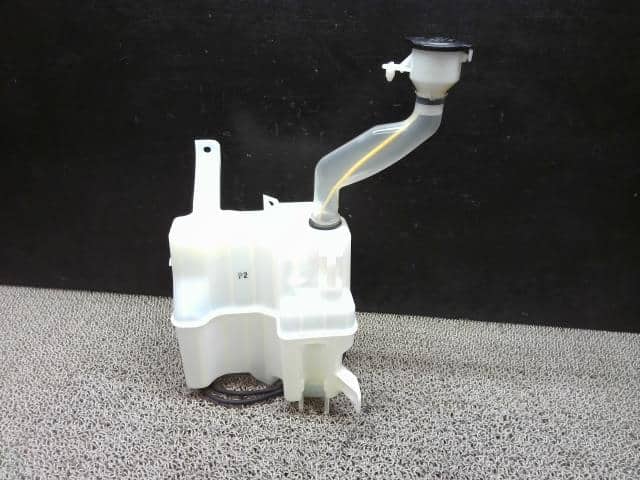 [Used]Windshield Washer Tank TOYOTA Prius 2009 DAA-ZVW30 8531547140 ...