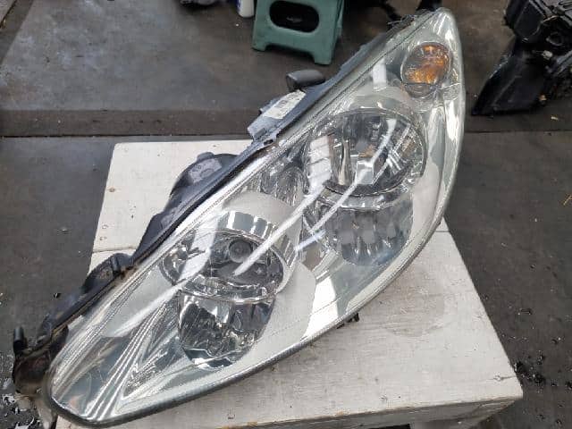 [Used]Left Headlight PEUGEOT 308 2014 - BE FORWARD Auto Parts