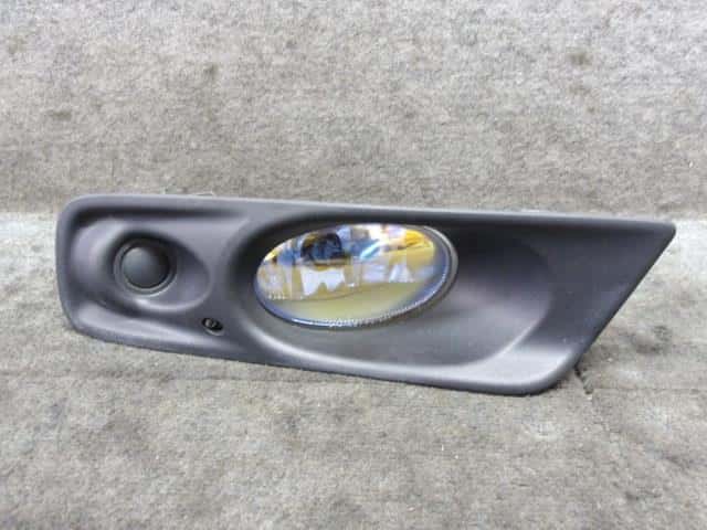 [Used]Right Fog Light HONDA Step Wagon 2009 DBA-RK1 - BE FORWARD Auto Parts