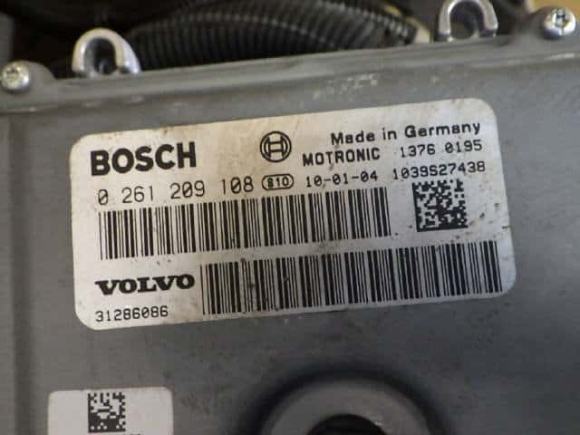 [Used]2010 Volvo V70 DBA-BB5254W Engine B5254 84,969km low speed ...