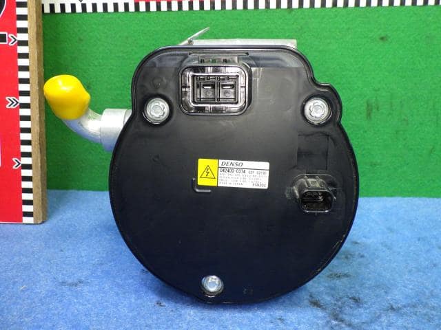 [Used]A/C Compressor TOYOTA Prius 2022 6AA-ZVW55 8837047092 - BE ...