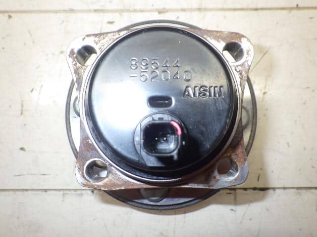 [Used]Rear Wheel Hub TOYOTA Probox 2017 DBE-NSP160V 4245052130 - BE ...