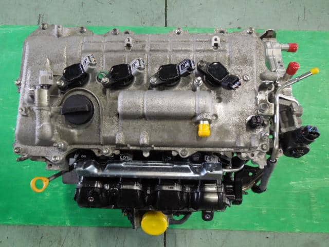 [Used]2ZR-FXE Engine TOYOTA Voxy 2014 DAA-ZWR80G 1900037470 - BE ...