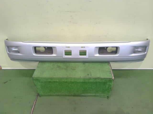 [Used]Front Bumper ISUZU 2011 BKG-NPR85AN 8980550792 - BE FORWARD Auto ...