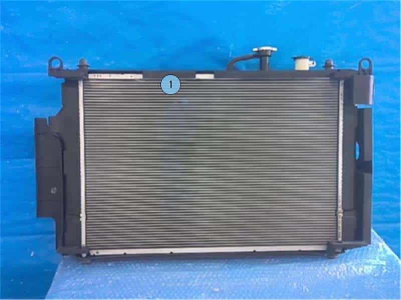 [Used]Radiator TOYOTA Aqua 2017 DAA-NHP10 1640021330 - BE FORWARD Auto ...