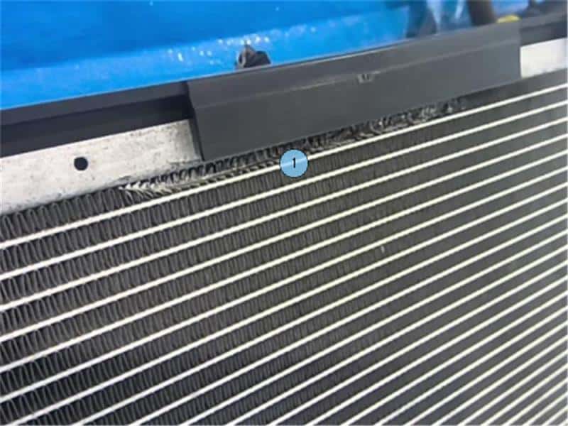 [Used]Radiator TOYOTA Aqua 2017 DAA-NHP10 1640021330 - BE FORWARD Auto ...