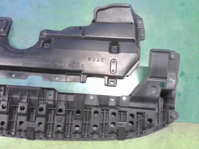[Used]2AZ-FE Cover TOYOTA Alphard 2008 DBA-ANH20W 5261858010 - BE ...