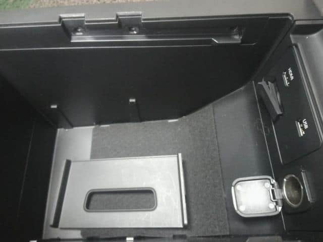 [Used]Console Box MAZDA 2019 3DA-BP8P - BE FORWARD Auto Parts