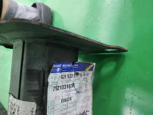 [Used]Front Bumper Renault Samsung 2014 752103167R - BE FORWARD Auto Parts