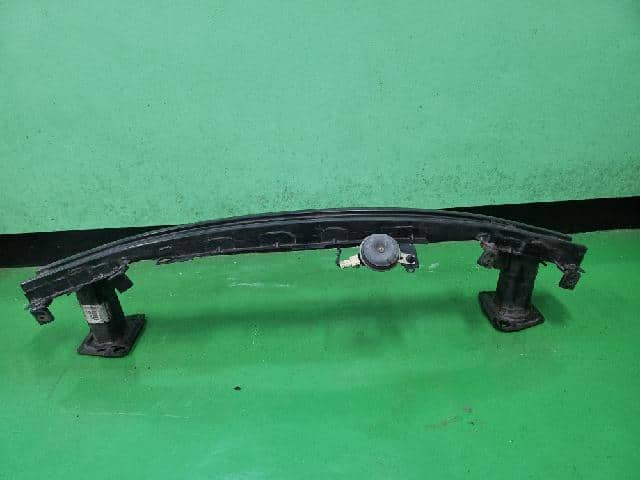 [Used]Front Bumper Renault Samsung 2014 752103167R - BE FORWARD Auto Parts