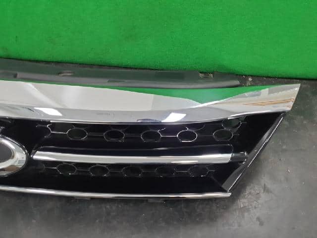 [Used]Radiator Grille Renault Samsung SM5 2012 - BE FORWARD Auto Parts