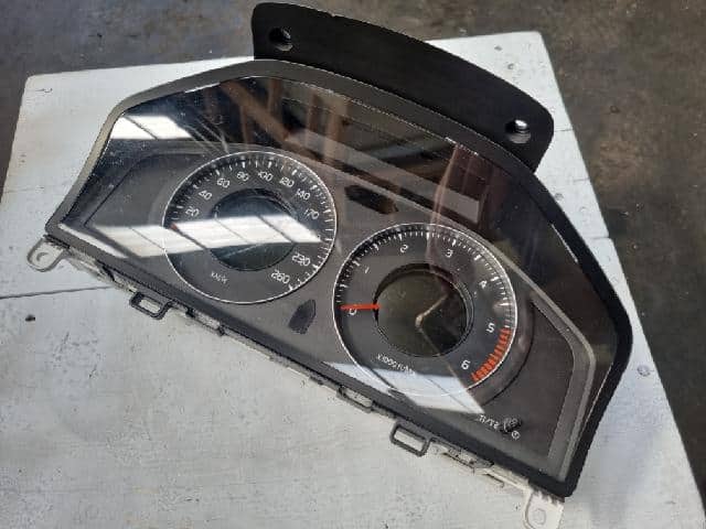 [Used]Cluster Panel VOLVO S80 2008 - BE FORWARD Auto Parts