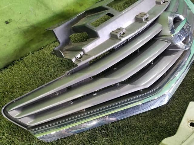 [Used]Radiator Grille NISSAN Note 2013 DBA-E12 623103VA0A - BE FORWARD ...