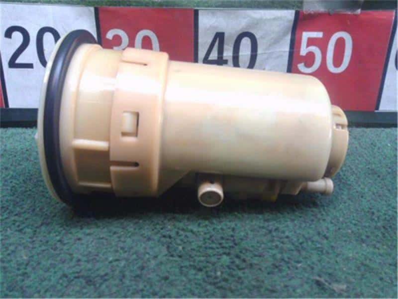 [Used]Fuel Pump TOYOTA Voxy 2004 TA-AZR65G 2322128040 - BE FORWARD Auto ...