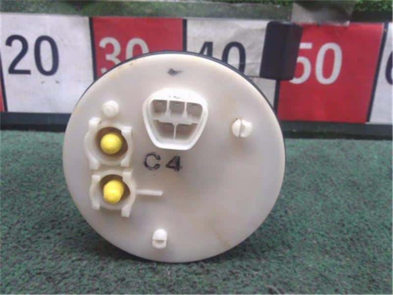 [Used]Fuel Pump TOYOTA Voxy 2004 TA-AZR65G 2322128040 - BE FORWARD Auto ...