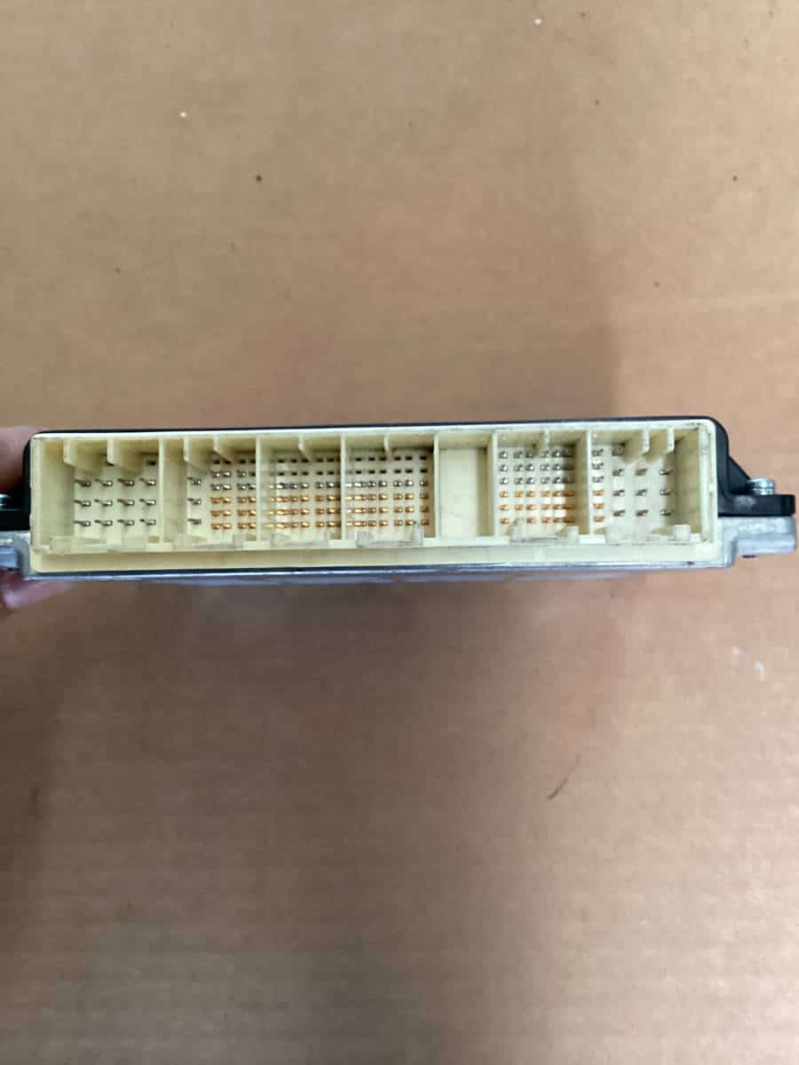 [Used]t50 Hino Engine Control Unit / ECU 89661-37K94 DENSO 23-10-26 ② ...