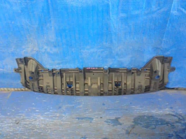 [Used]2ZR-FXE Cover TOYOTA Prius 2013 DAA-ZVW30 5261847050 - BE FORWARD ...