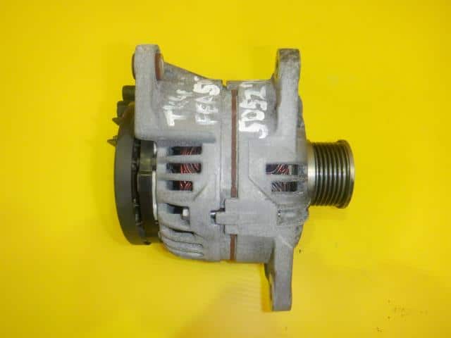 [Used]Alternator Mitsubishi Fuso 2008 TKG-FEA50 MK667722 - BE FORWARD ...