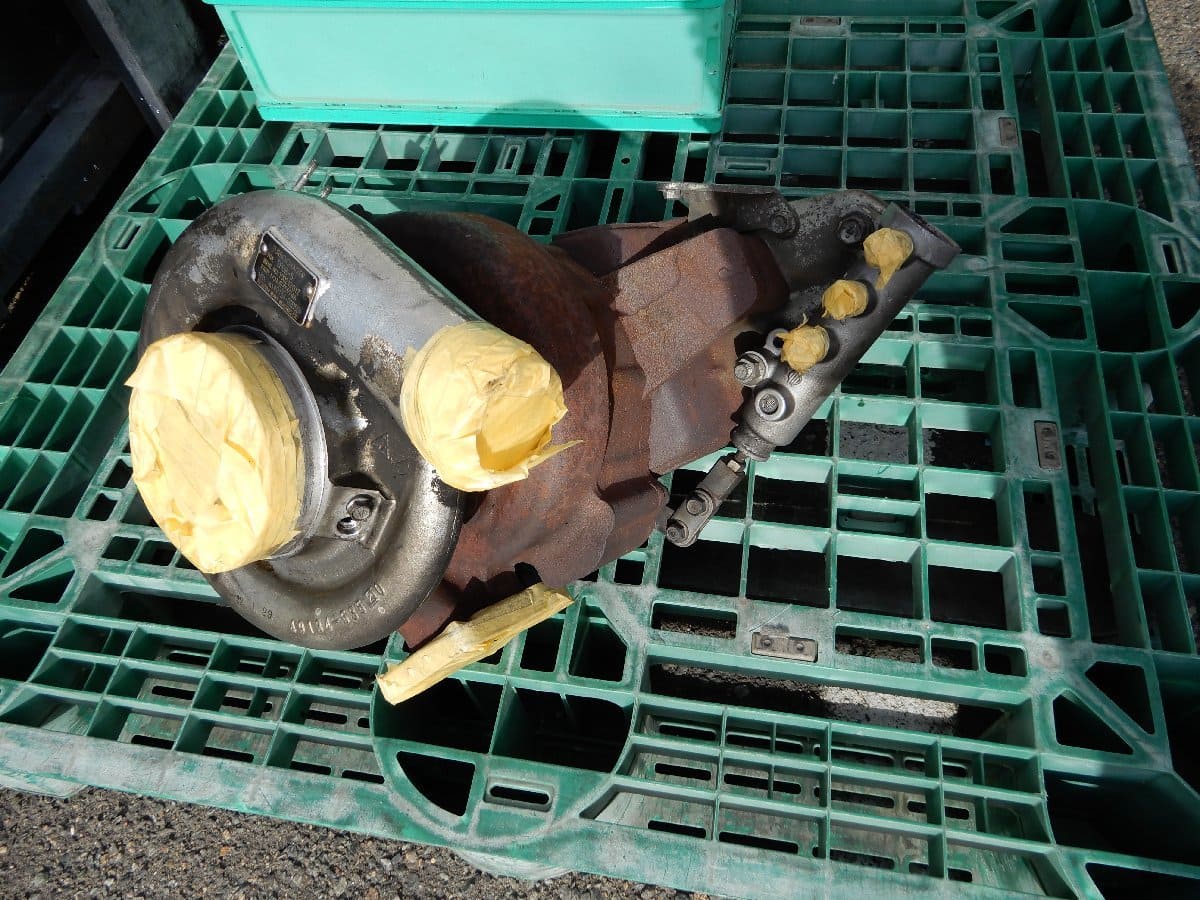 [Used]SUPER great turbocharger ME359746 TF08-5 Engine 6M70 disassembly ...