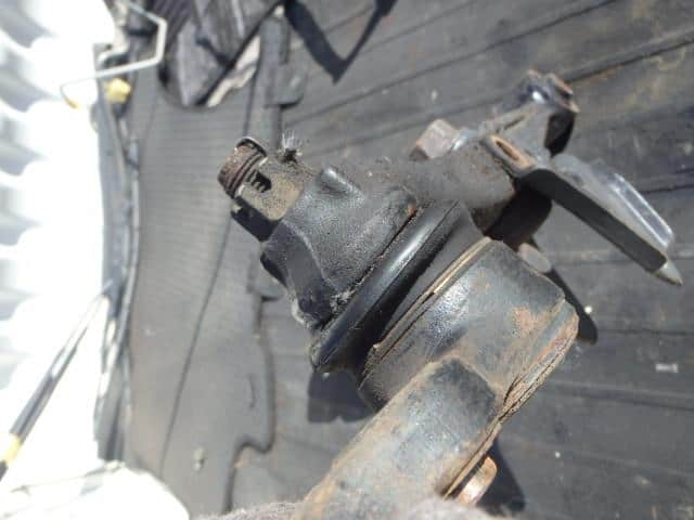 [Used]Front Left Lower Control Arm TOYOTA Mark II 2002 TA-GX110 ...