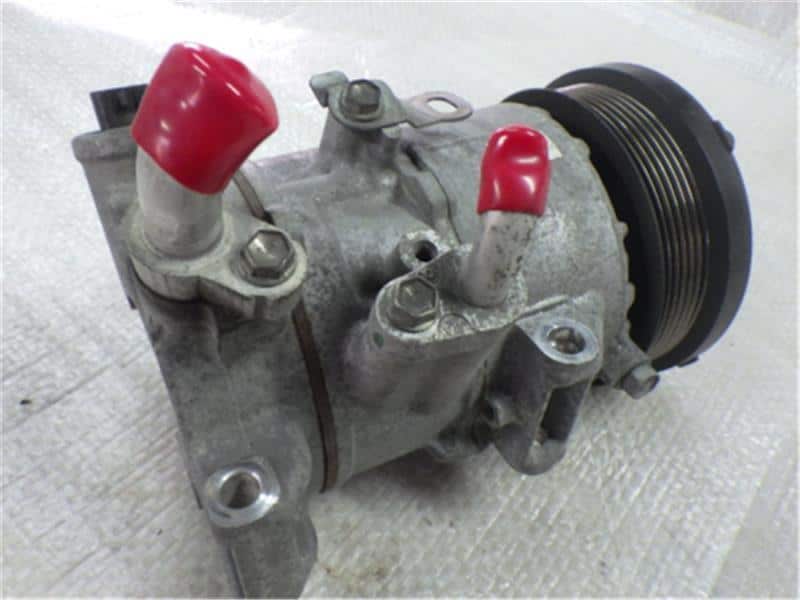 [Used]A/C Compressor TOYOTA Noah 2010 DBA-ZRR70G 8831028640 - BE ...
