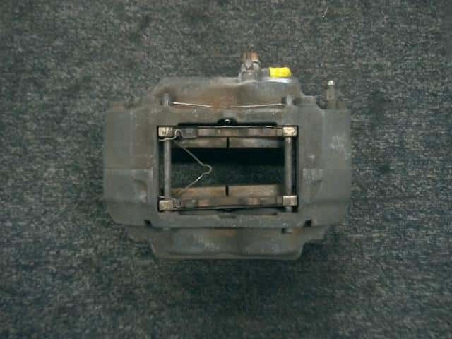 [Used]Front Right Caliper TOYOTA Landcruiser 2000 GF-UZJ100W 4773060080 ...