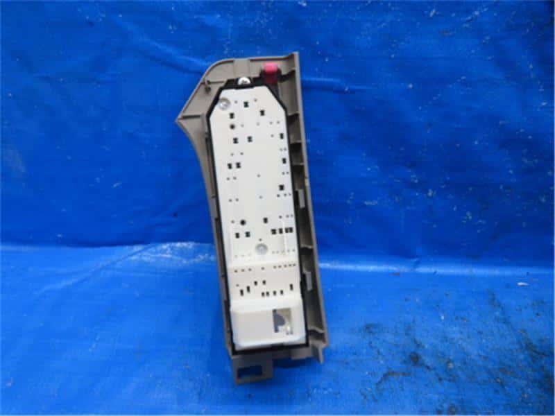 [Used]Power Window Switch TOYOTA Vitz 2009 DBA-SCP90 - BE FORWARD Auto ...
