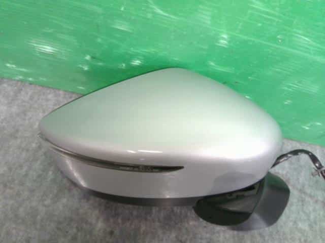[Used]Right Side Mirror NISSAN Note 2015 DBA-E12 963015VA0A - BE ...