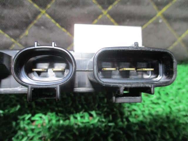 [Used]Control Unit TOYOTA Hiace 2019 CBF-TRH200V 8925726020 - BE ...